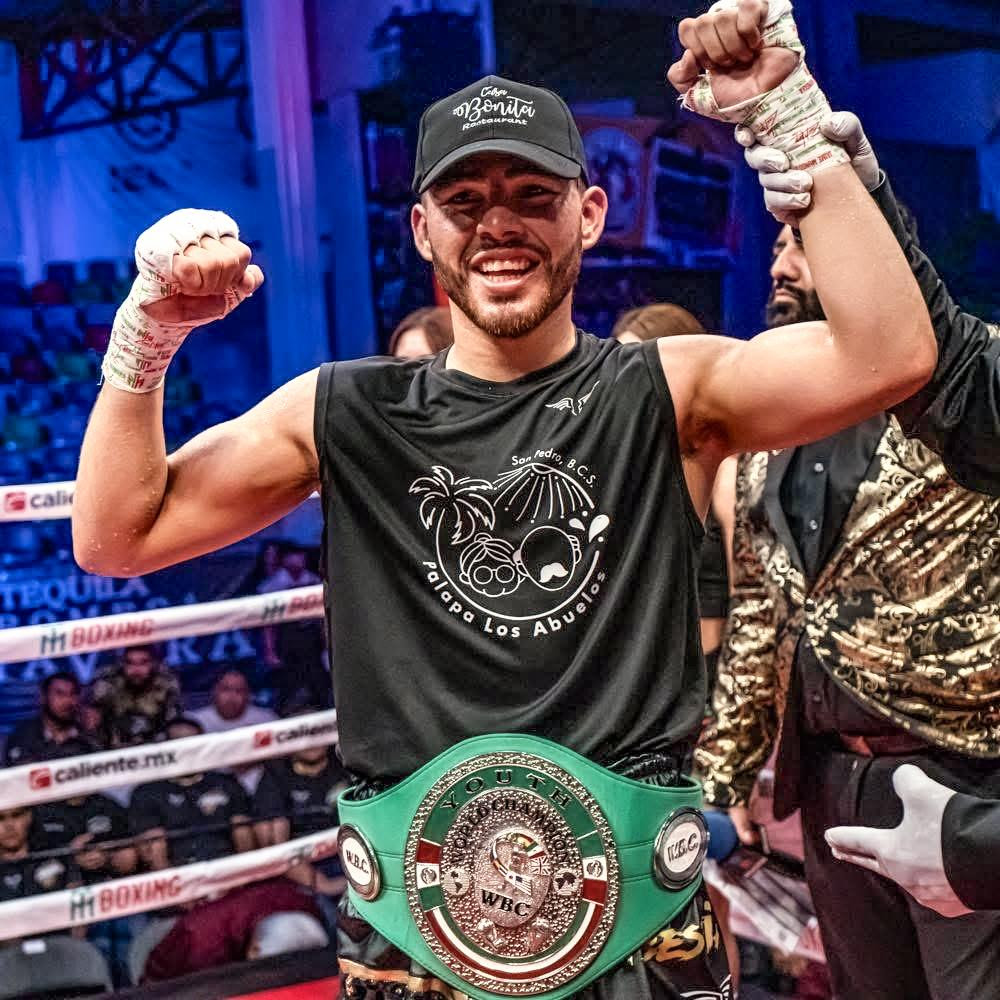 Undefeated Super Welterweight Isaac Lucero Signs Co-Promotional Deal ...